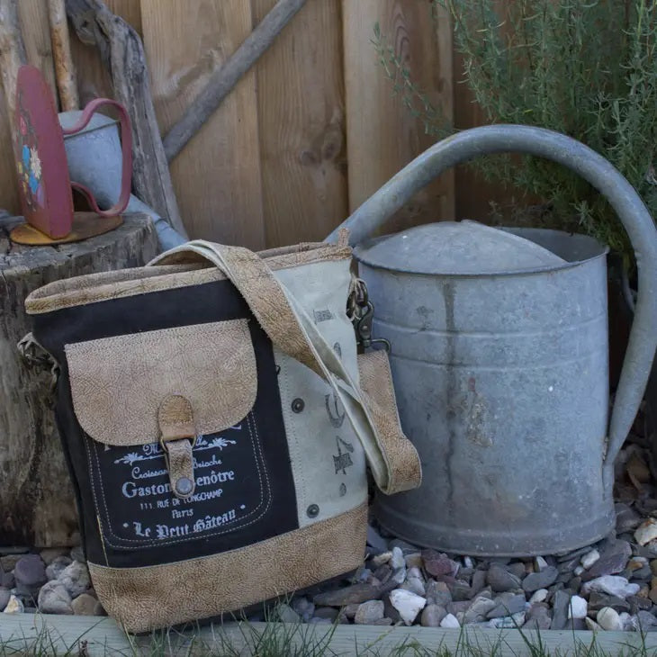 Sunsa Bags bei The House of Bags